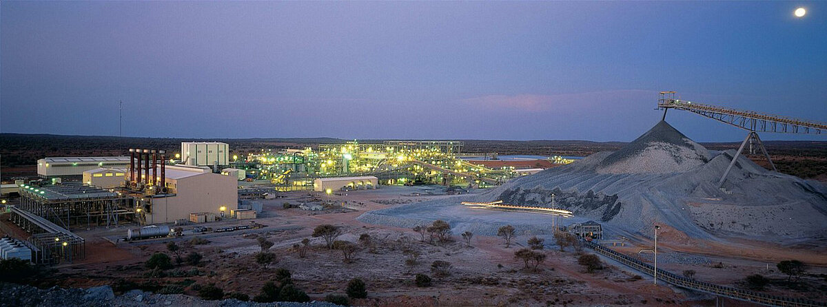 Solar hybrid project strengthens power grid in the Northern Goldfields ...